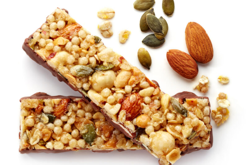 5 Rules For Choosing The Right Protein Bar | 1AND1