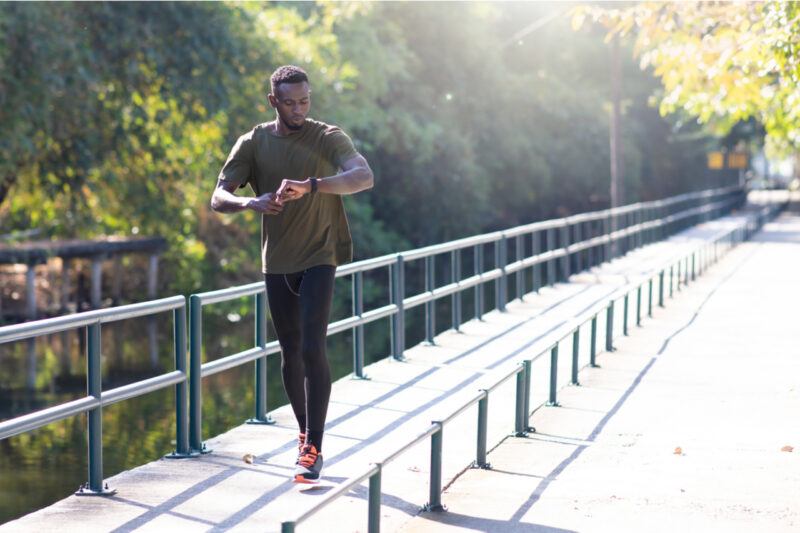 Five Simple Morning Exercises To Start Your Day | 1AND1